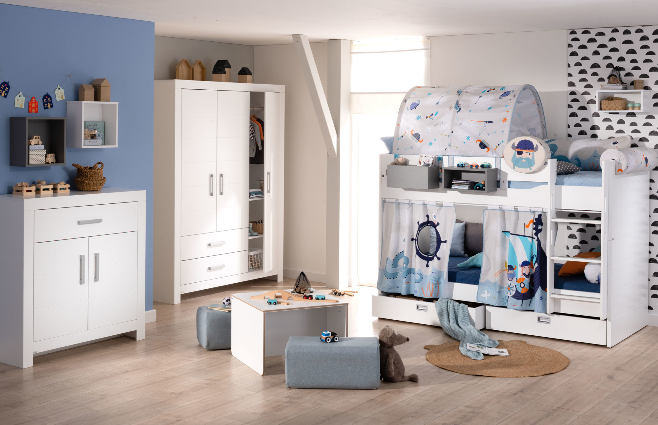 Home Kindermöbel, Babymöbel, Schreibtisch, Hochbett & Co